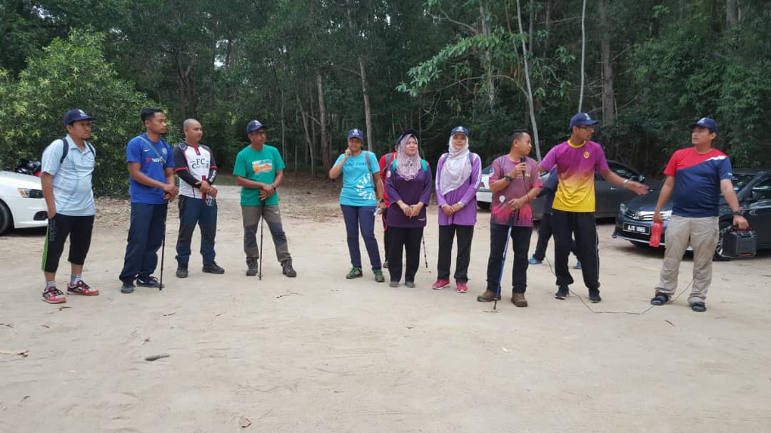 Program KOSPEN PLUS Mendaki Bukit 300 Teluk Batik 2018
