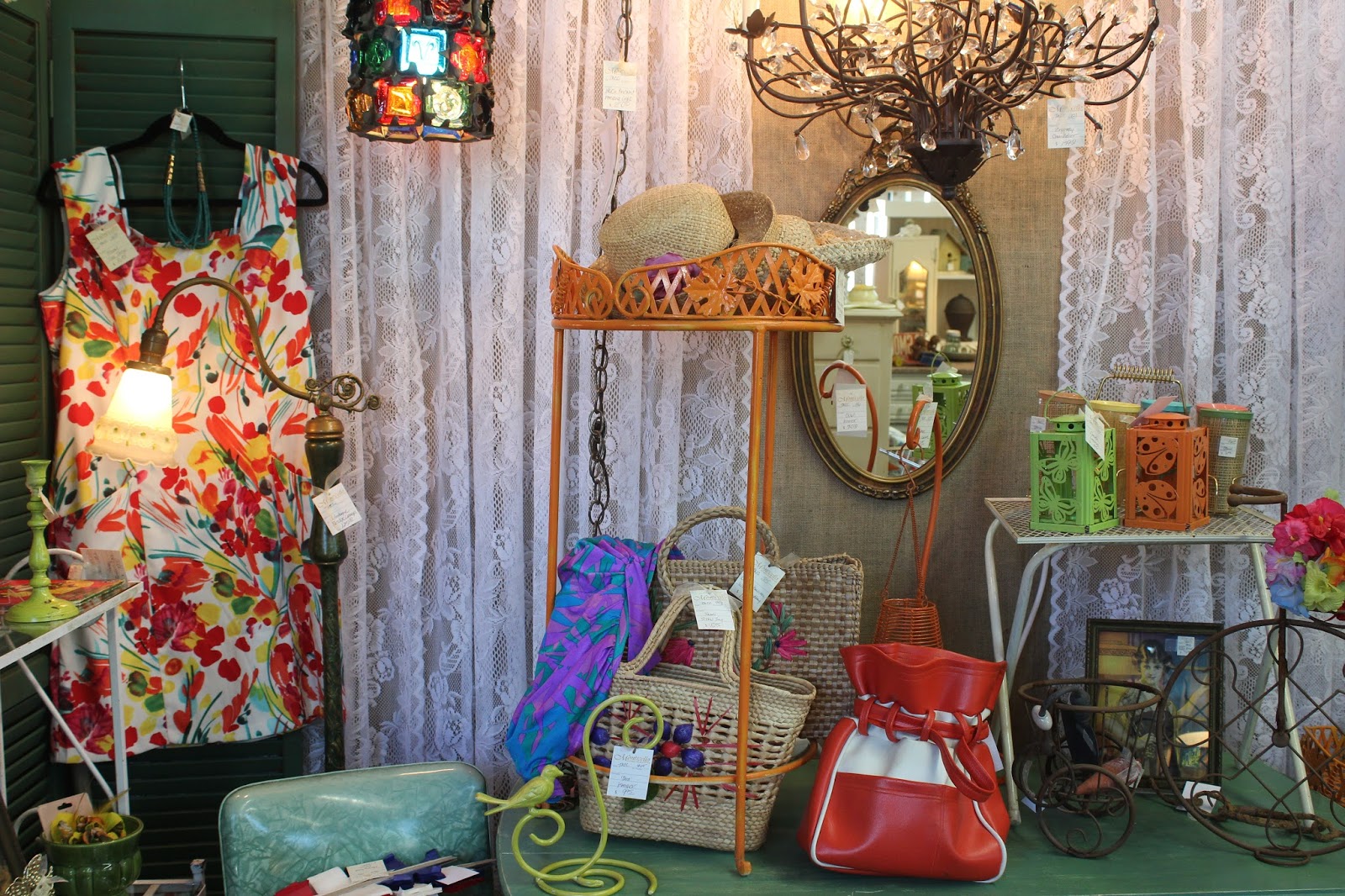 Monticello Antique Marketplace: Shop Portland's Premier Antique ...