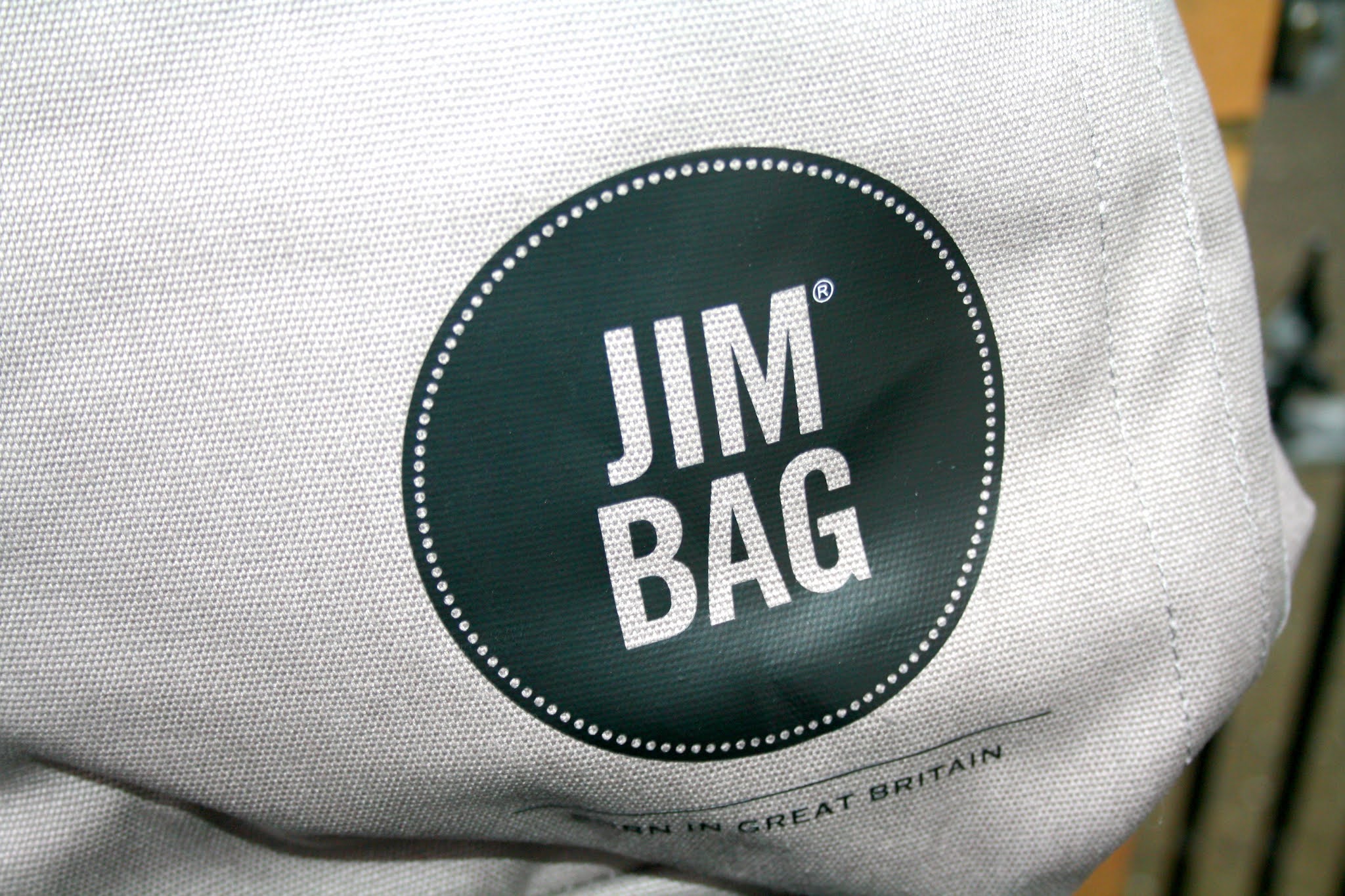 Beautyqueenuk | A UK Beauty and Lifestyle Blog: JimBag Grey Rolltop Bag