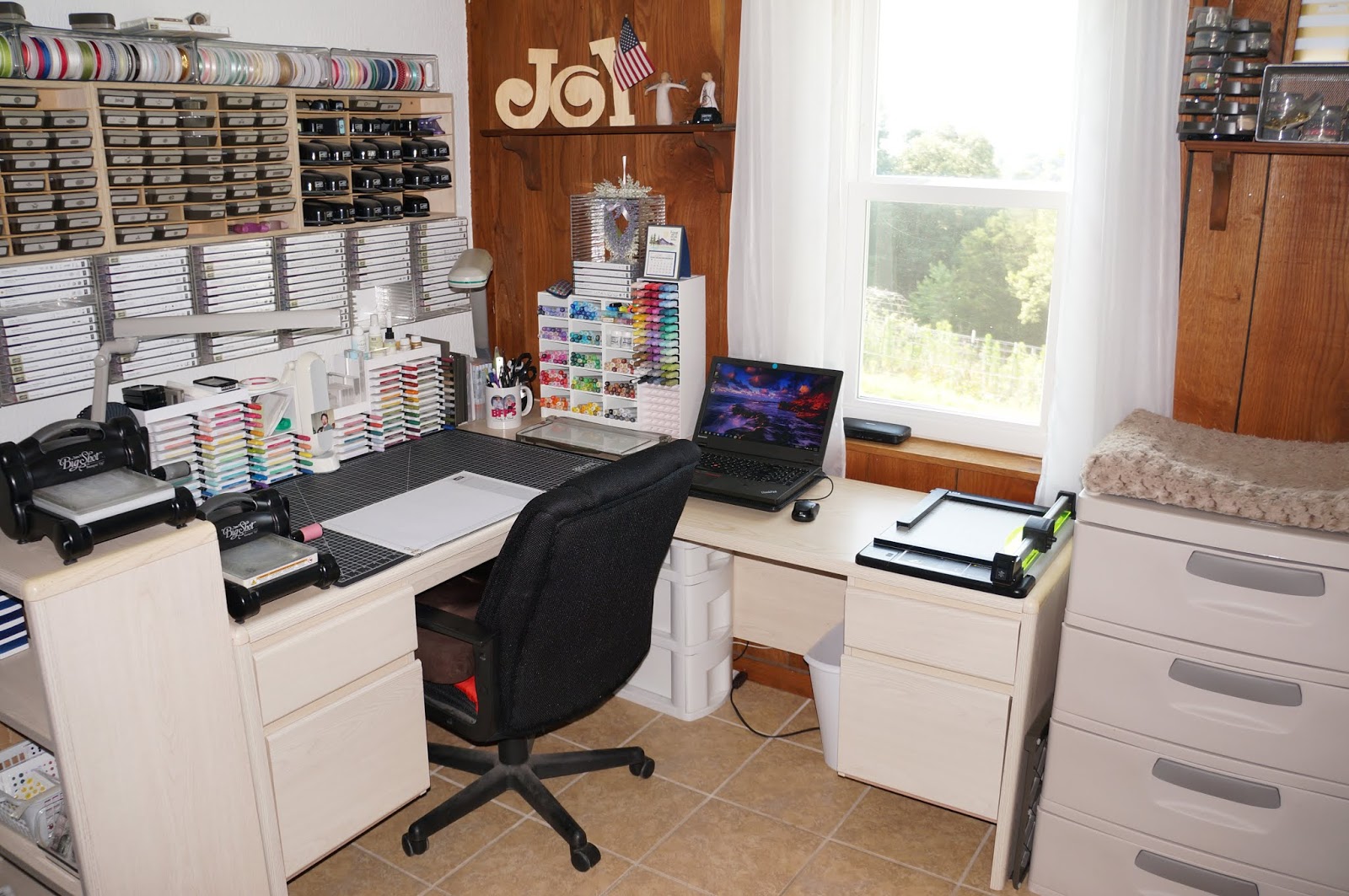 Heart's Delight Cards: Craft Room Makeover!