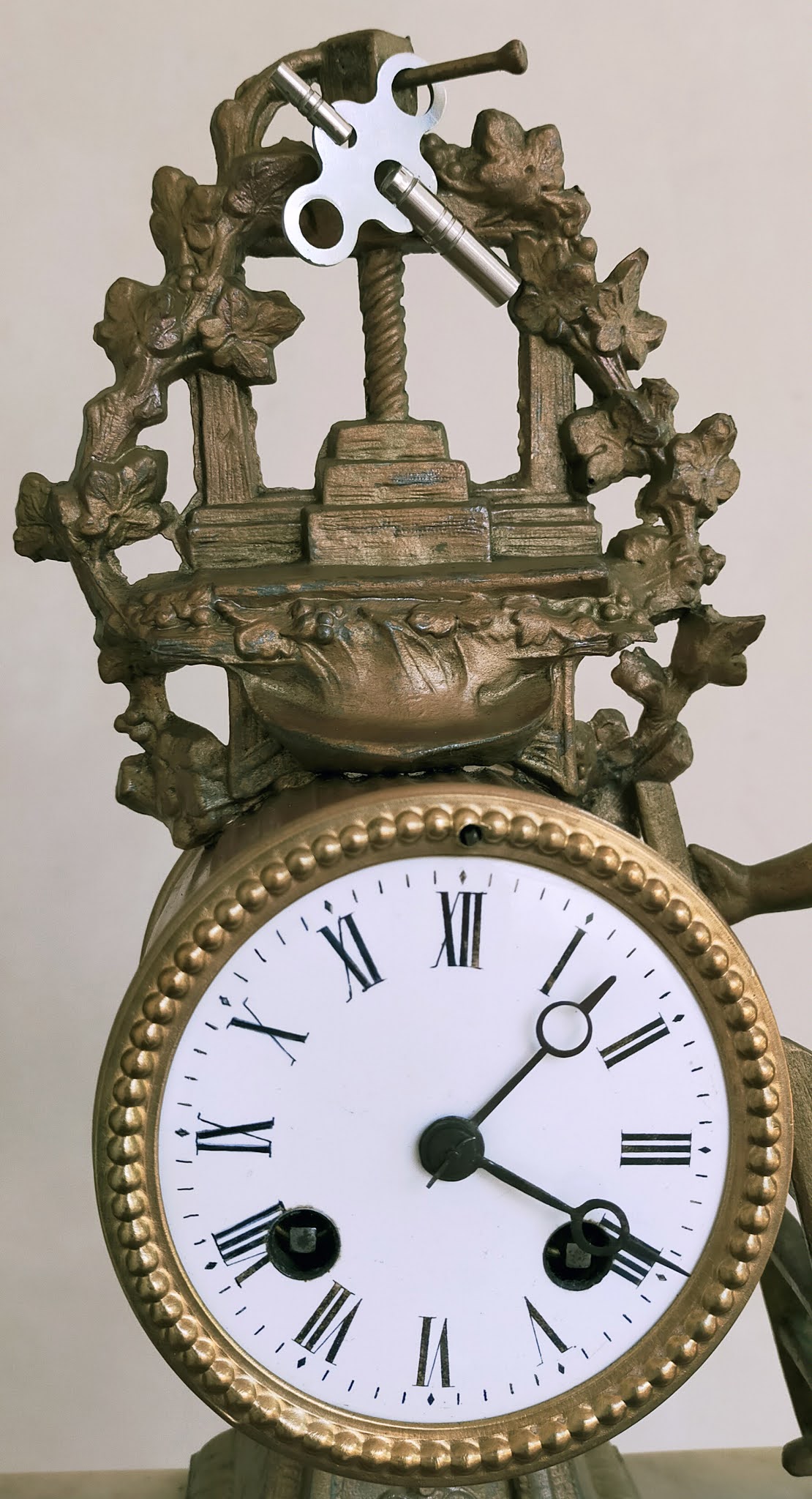 Old Vintage Gallery: Jam Meja Prancis Antik