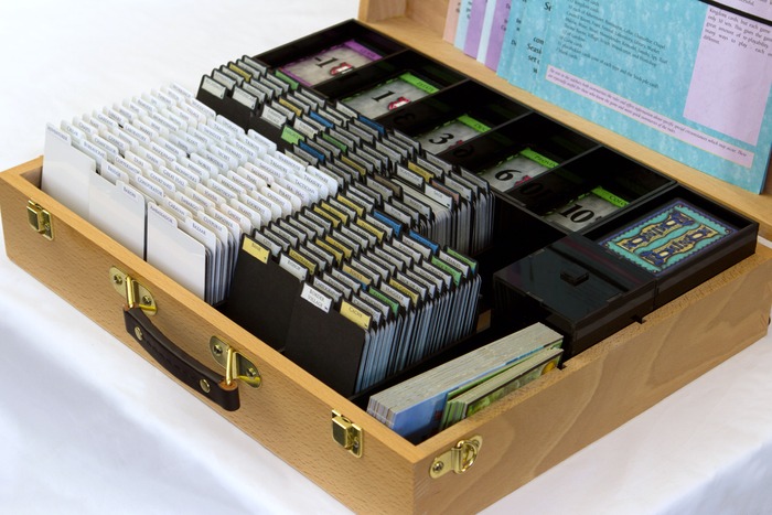 The Critical Boardgamer: The Many Ways to Store Dominion