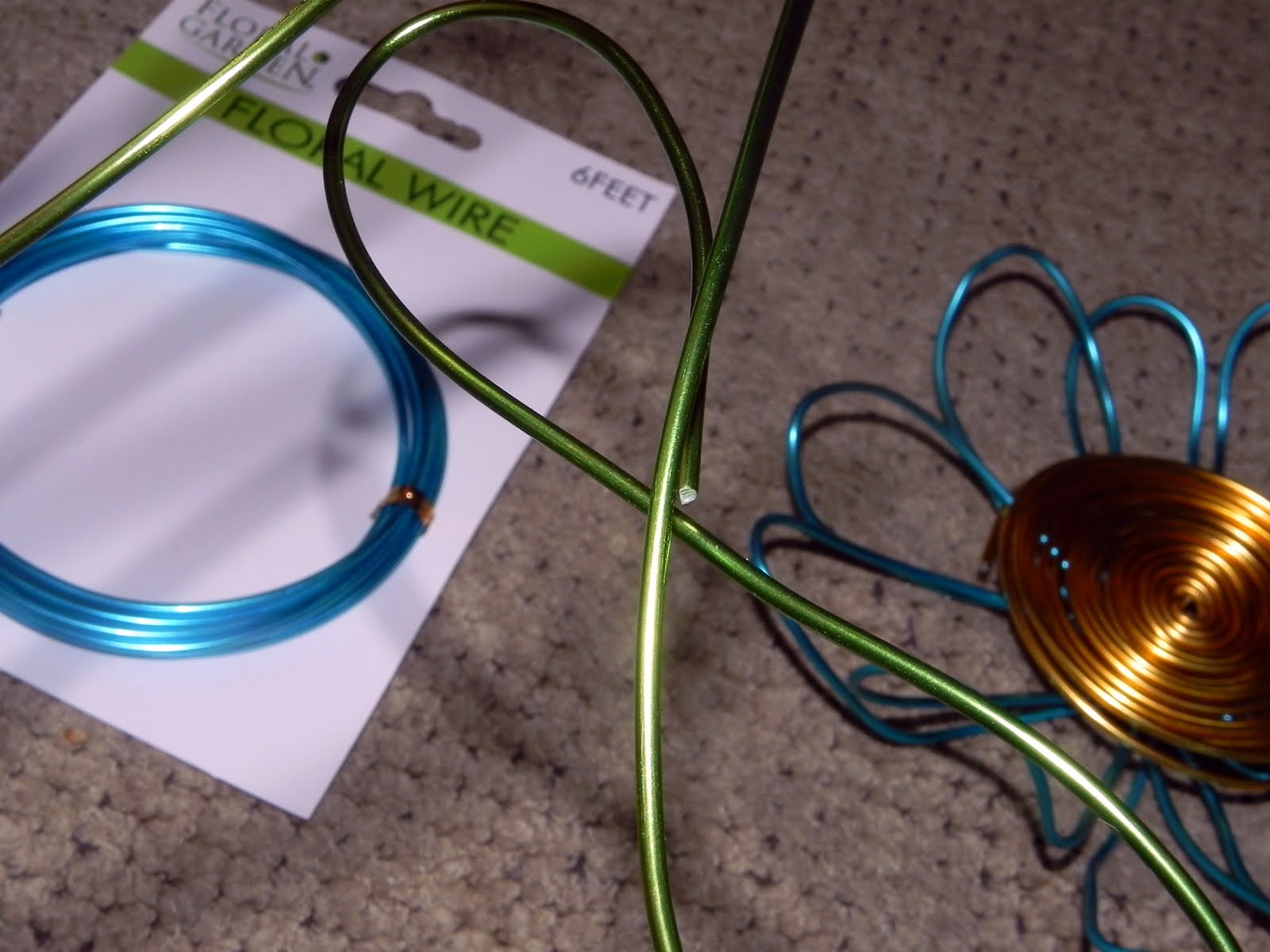 Smart n Snazzy: 30 Days of DIY: Day 20 ~ Whimsical Wire Flowers