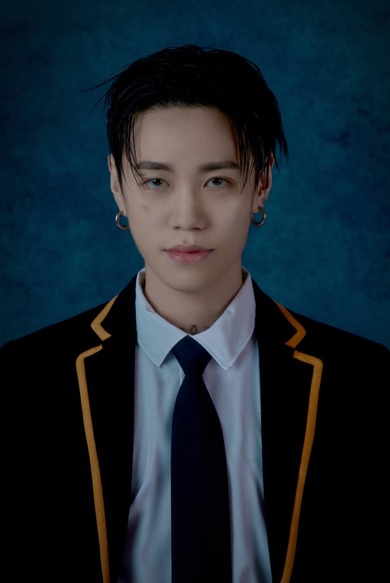 BLOO regresa con Moon And Back