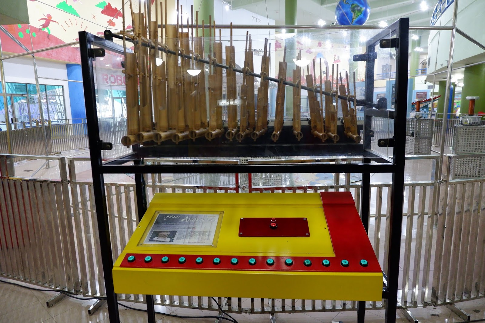 Letsgo2museum: Pusat Peragaan Iptek Indonesia (PP-IPTEK)