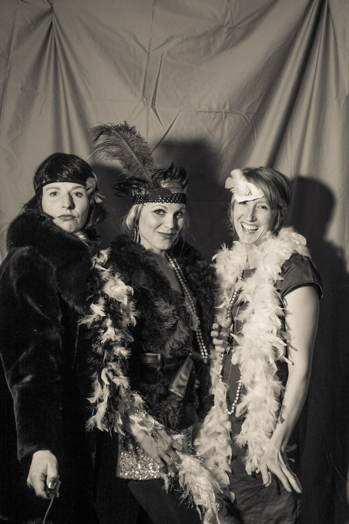 Delicious Reads: Flappers, Shebas, and Dames "The Diviners" {by Libba ...