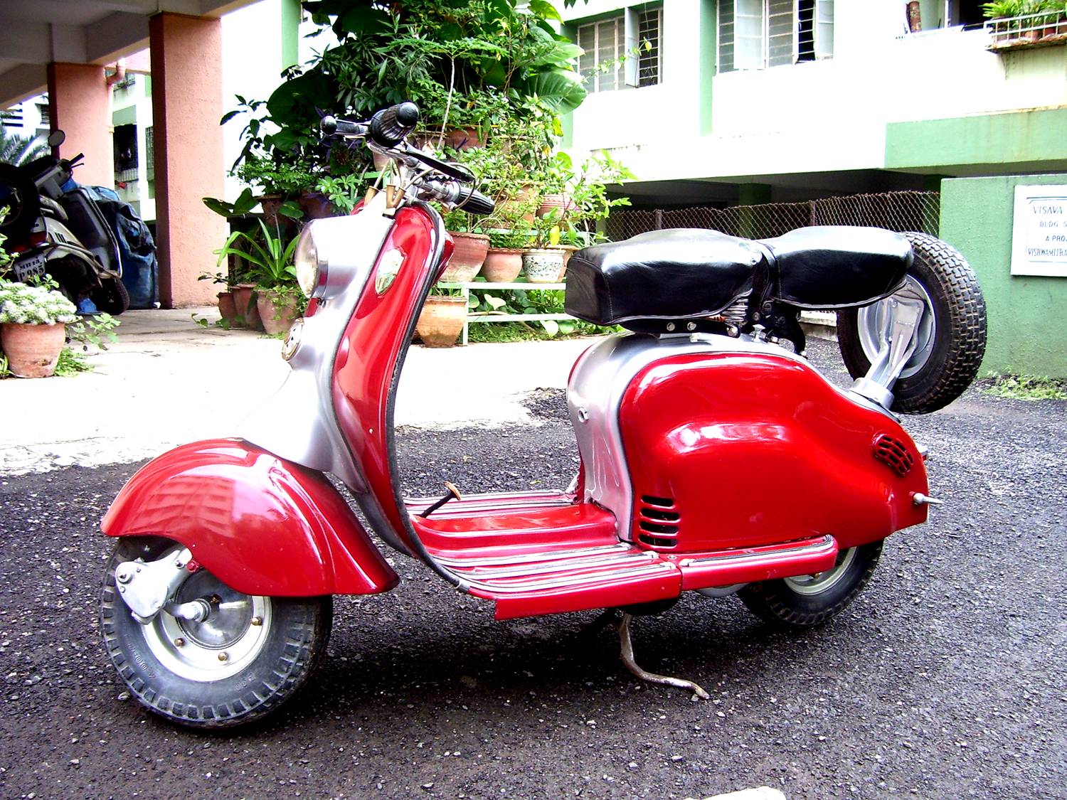 Classic Tuning: My first vehicle: L D Lambretta 150