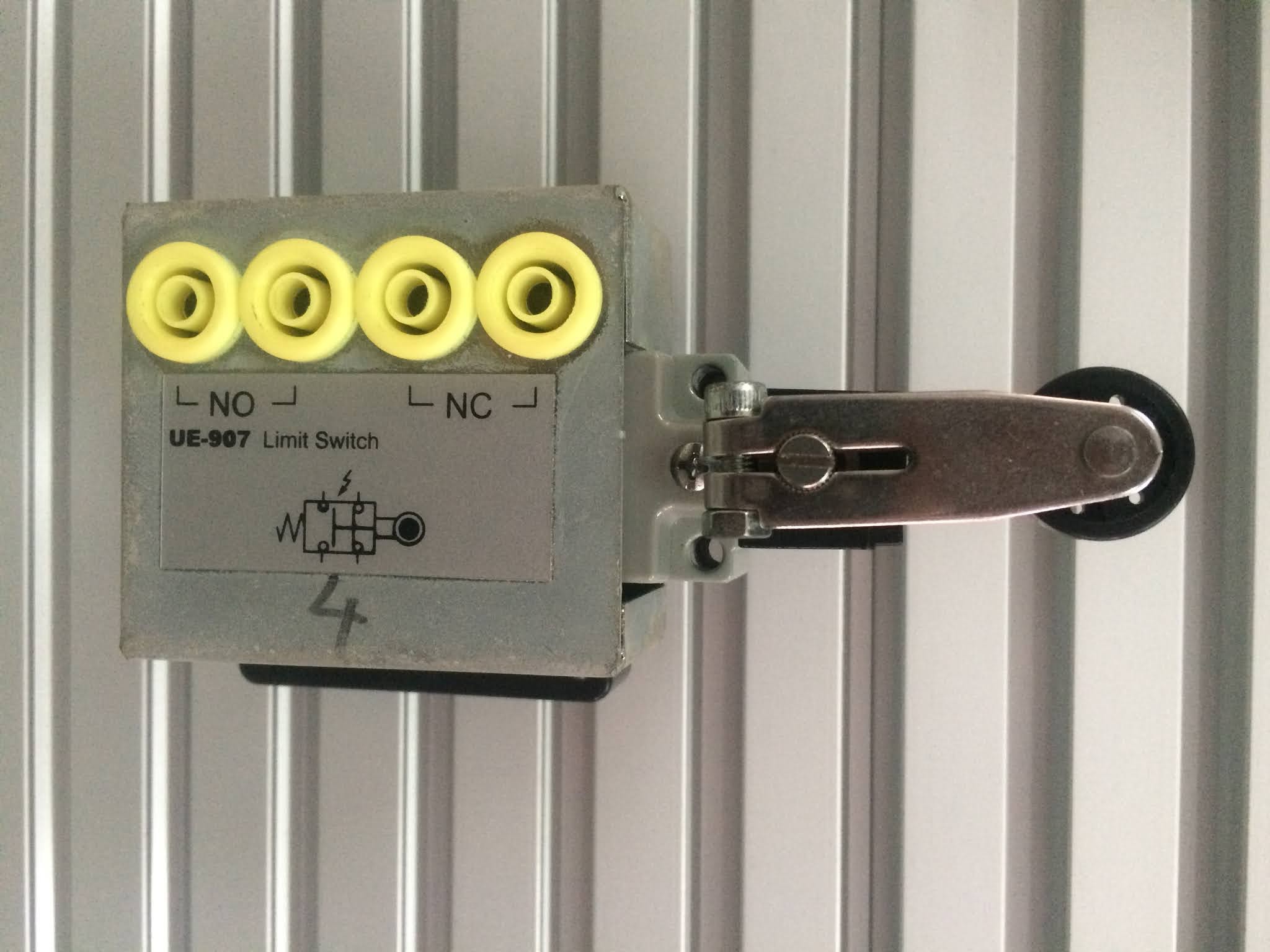 Komponen Sequence Control Mechanic (SCM) Bagian 1 - CADnesia.com