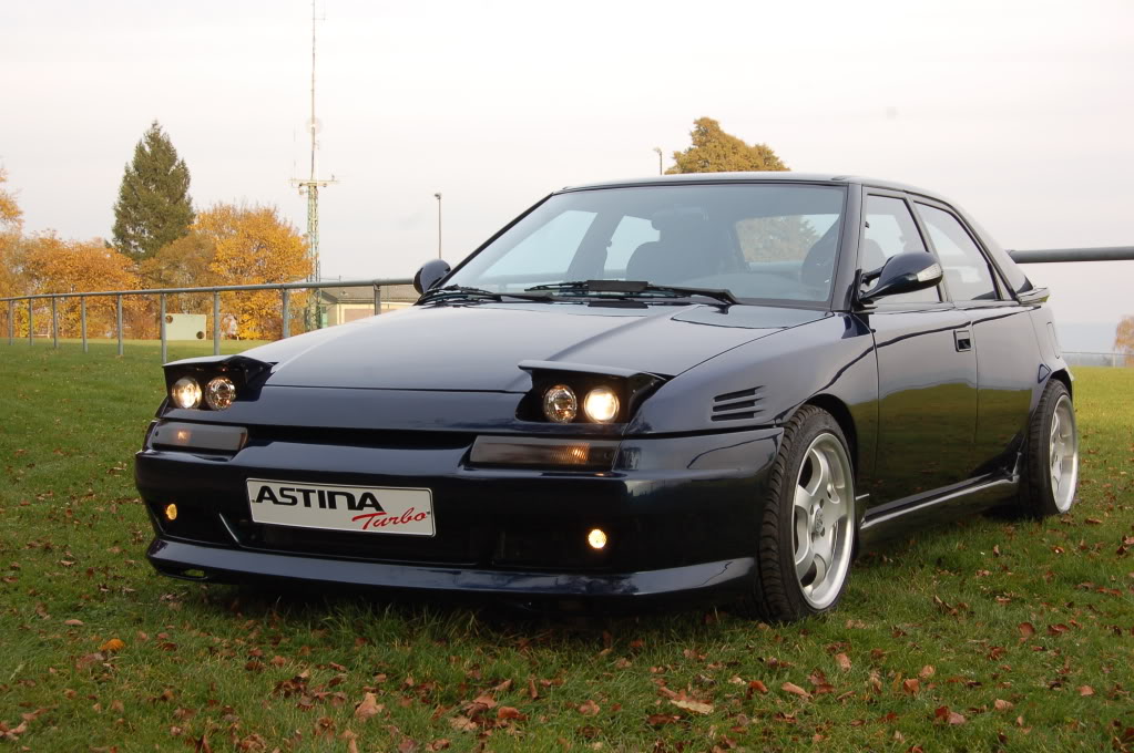 Mazda Astina Hatchback (BG)