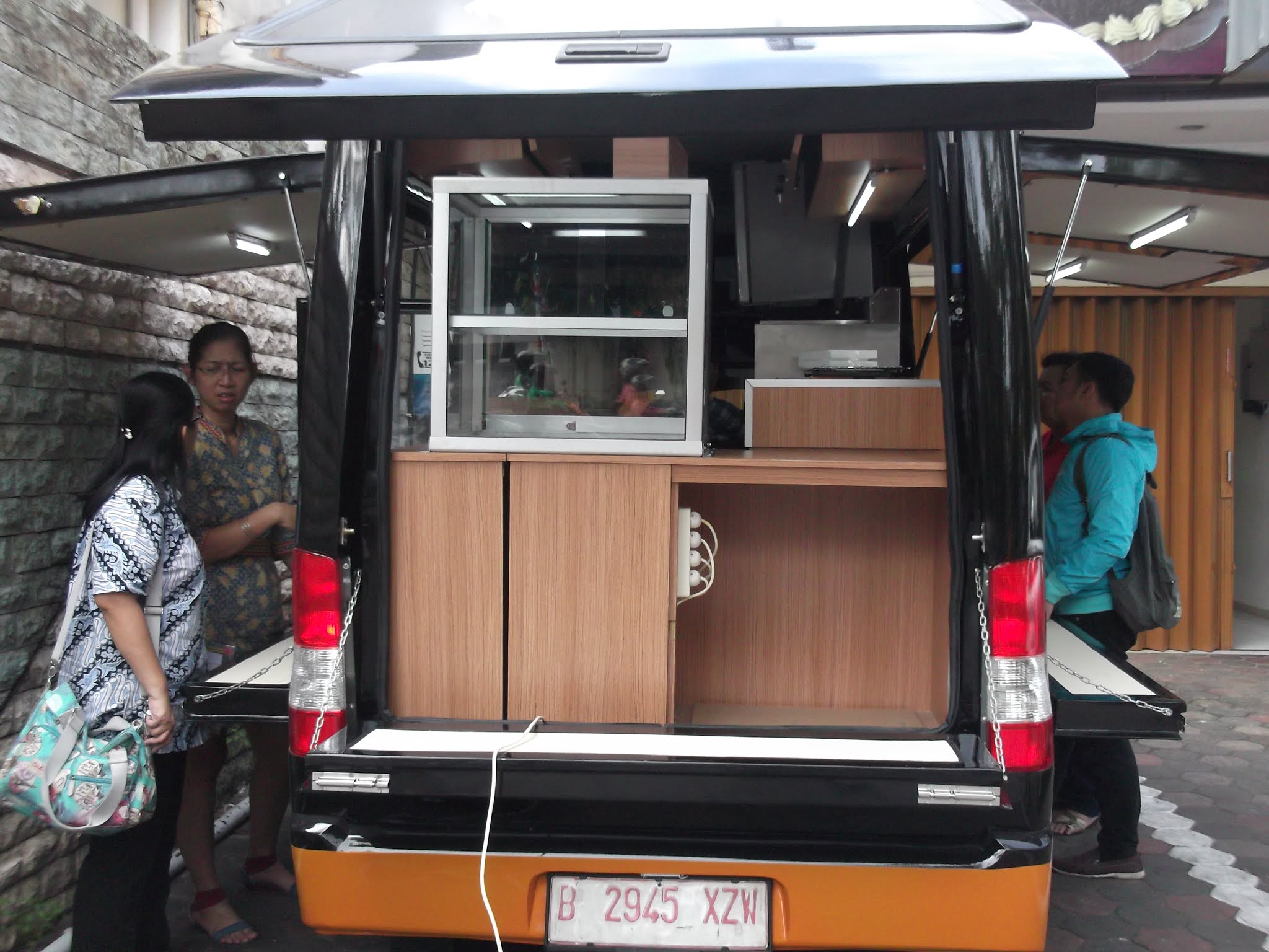 MOBIL TOKO/MOBIL RESTORAN/MOBIL ROTI