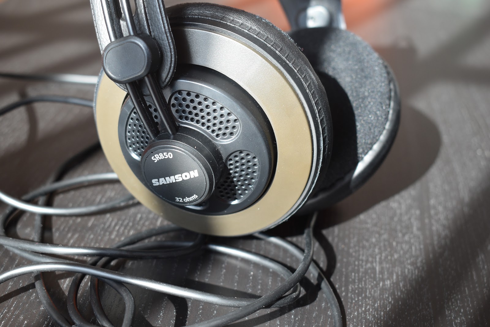 Review - Samson SR850 (sub 50€)