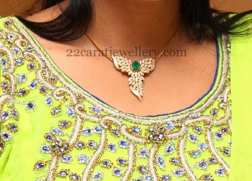 Very Simple Pretty Diamond Locket - Jewellery Designs