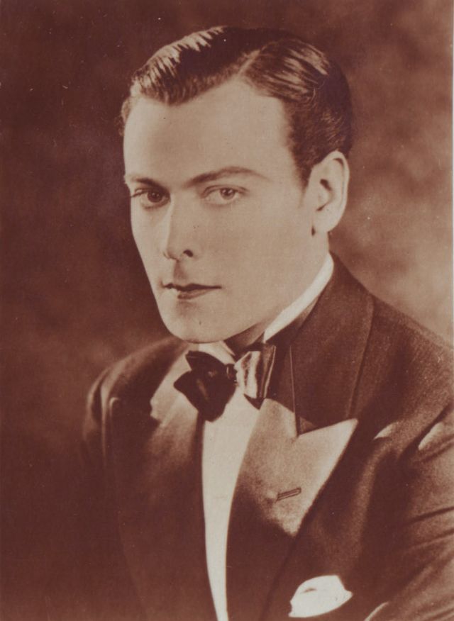 “The Male Greta Garbo”: Handsome Portrait Photos of Nils Asther in the ...