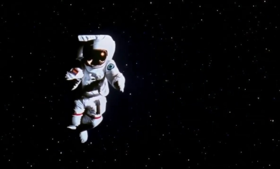 The Spirochaete Trail: Logo Case Study: MTV Films (aka No One Can Hear ...