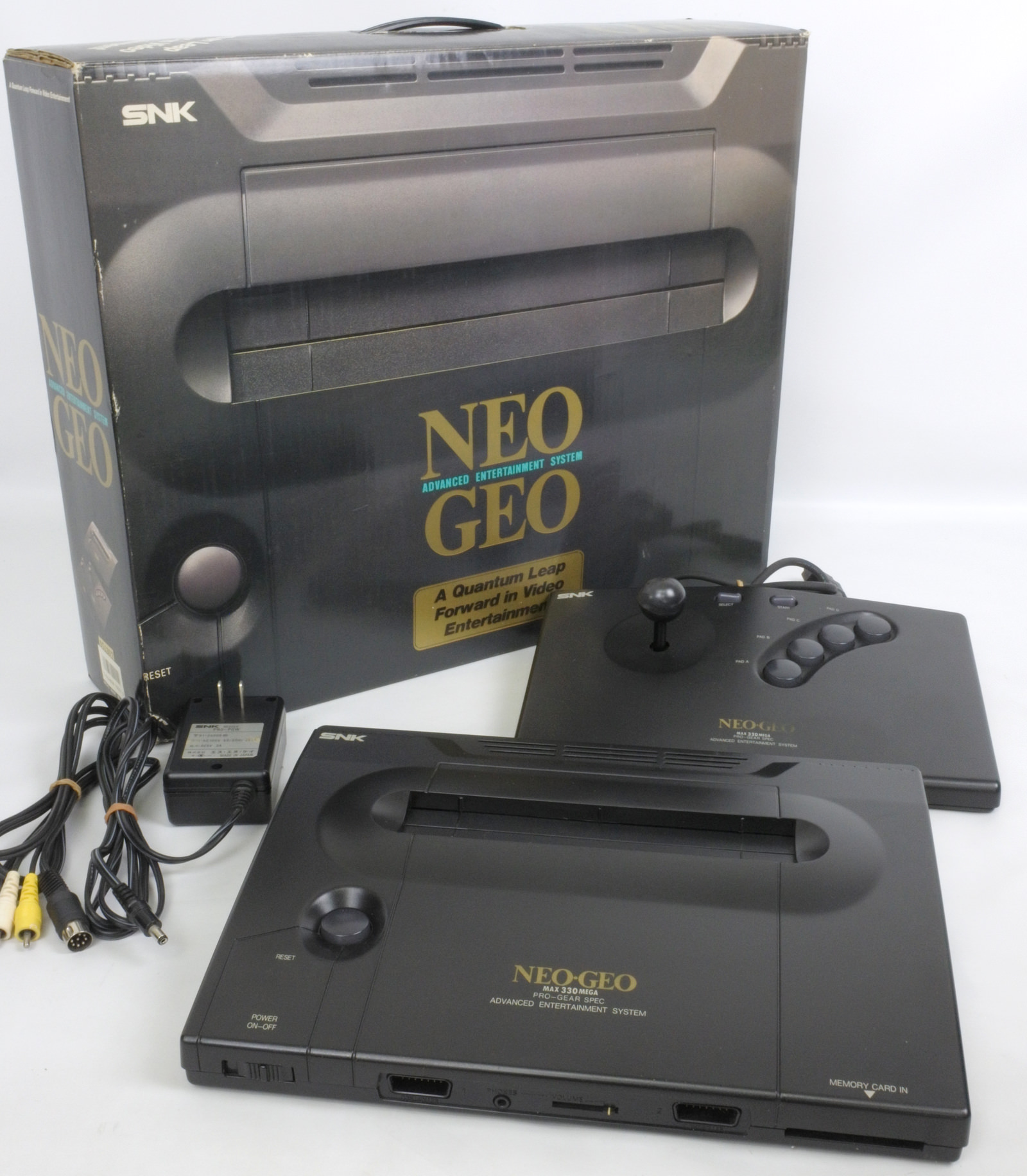 COLECCIONISMO DE LA CONSOLA NEO GEO AES EN CAJA, Arcade maniac | Retroinvaders