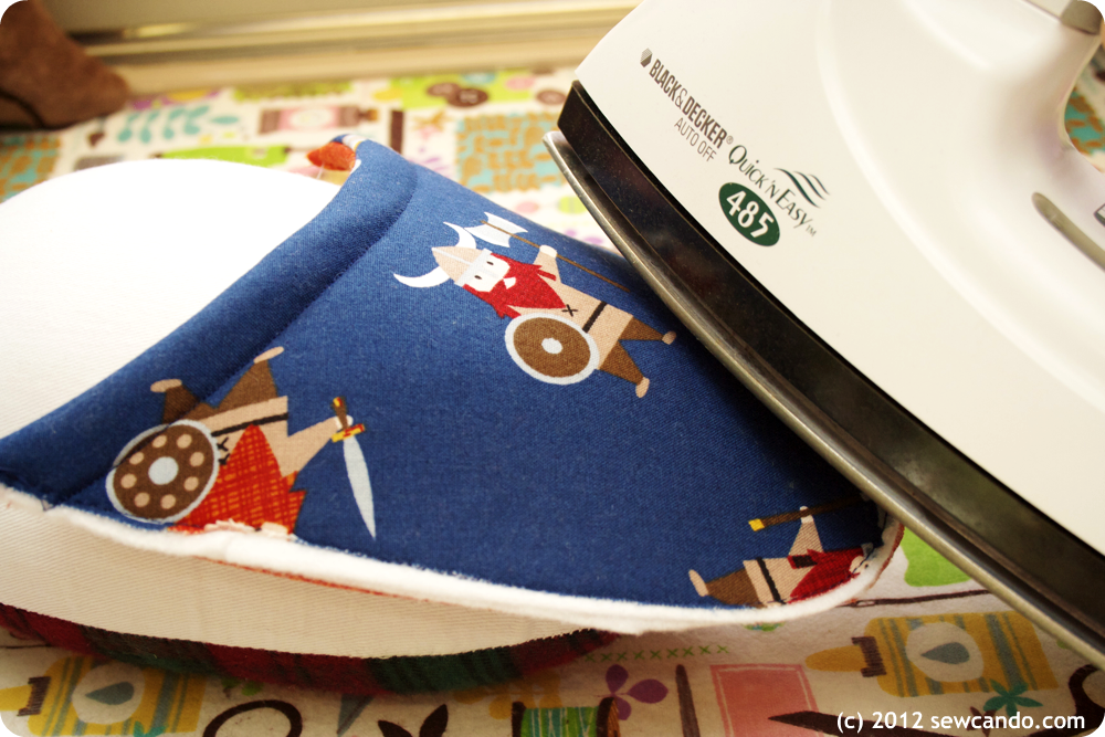 Sew Can Do: Making Slip-On Slippers: A How-To