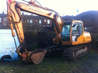 eBay Scam Hunter: hyundai 130 lc 3 excavator