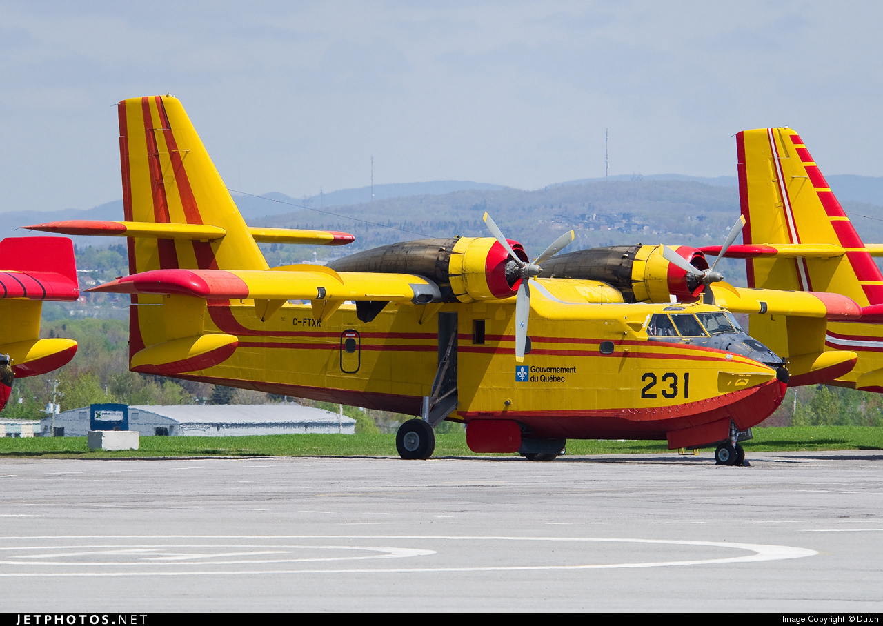 FDRA - Fuerza Aérea: Emergen los anfibios de nuevo: Viking Air CL-515