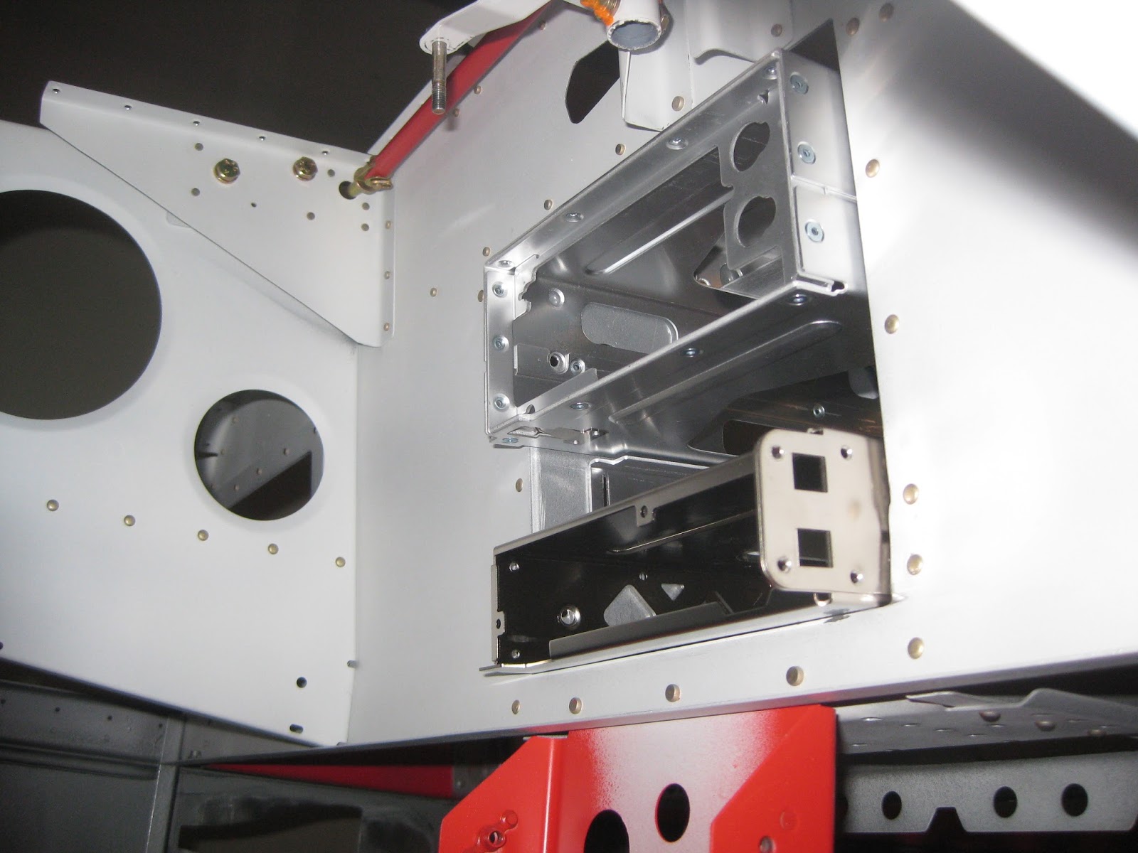 E's Van's RV-14A: Avionics: Garmin center stack trays fitted and EIS ...