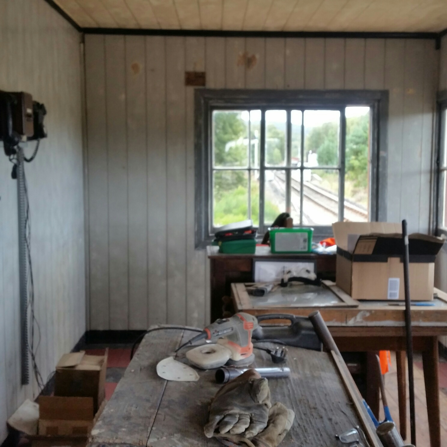 Signalling at the Strathspey Railway: North signal box painting