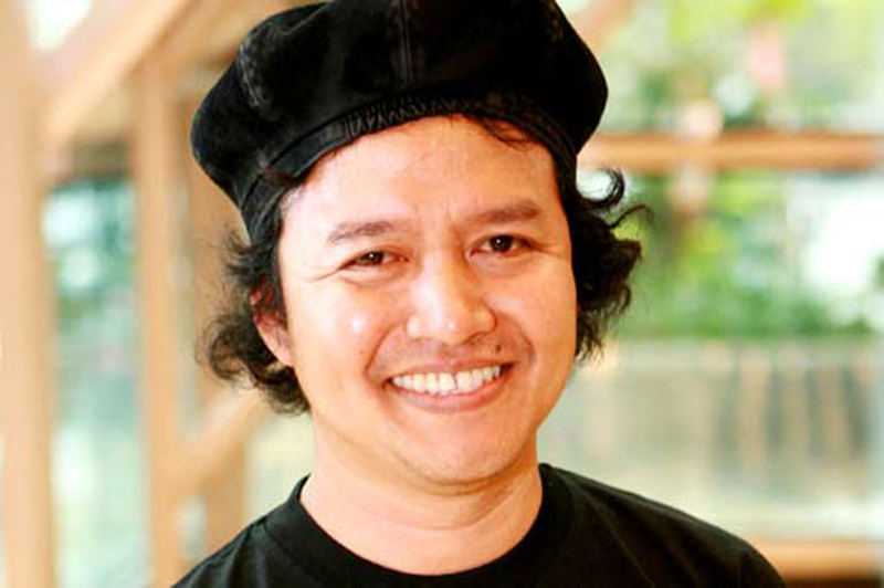 Biografi Andrea Hirata - Biografi dan Sejarah Biografi Andrea Hirata - Biografi dan Sejarah