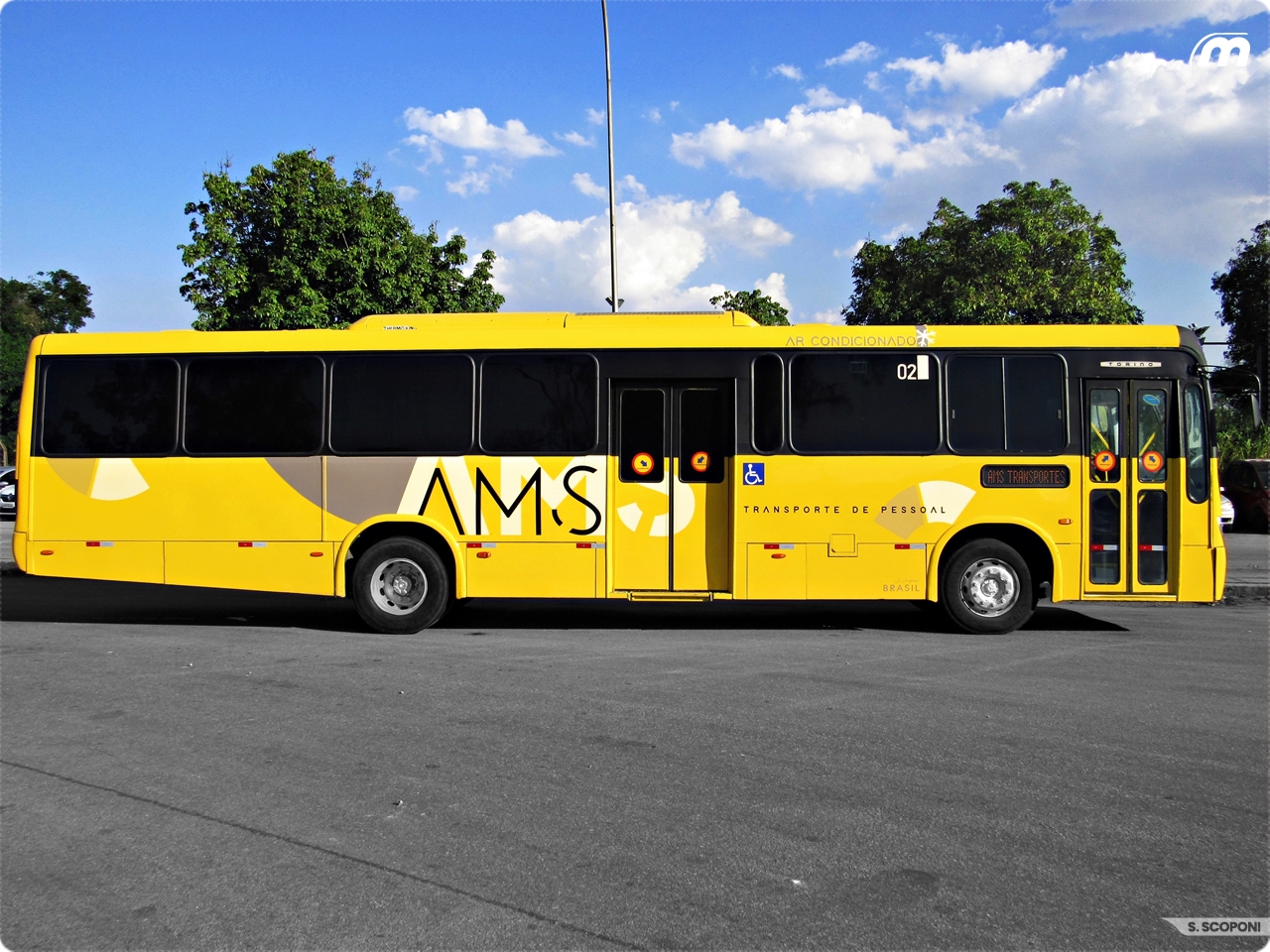 Novos urbanos refrigerados da AMS ingressam na REDUC - Meu Mover ...