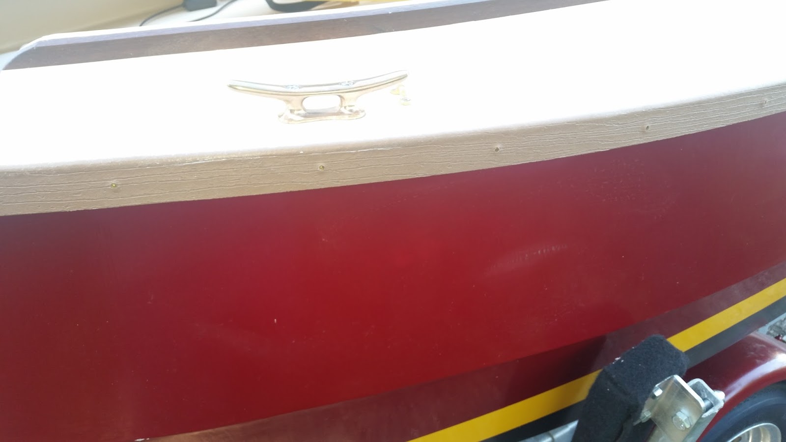 Sailing Scamp 284: Gunwale protectors