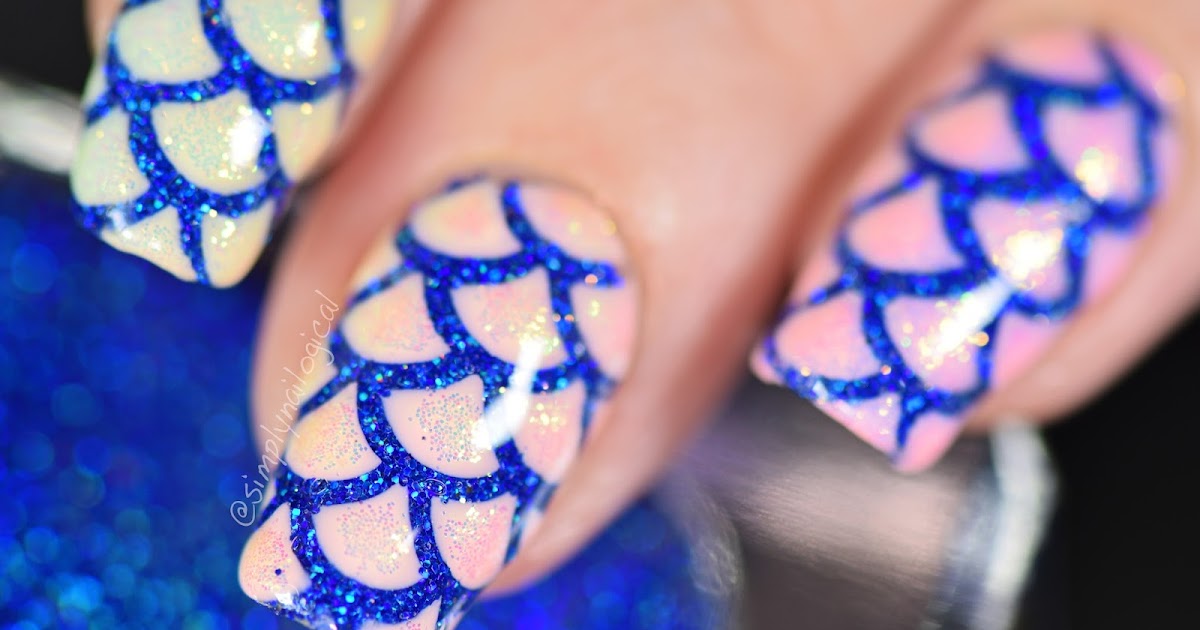 Simply Nailogical: Mermaid glow nails using mermaid effect powder