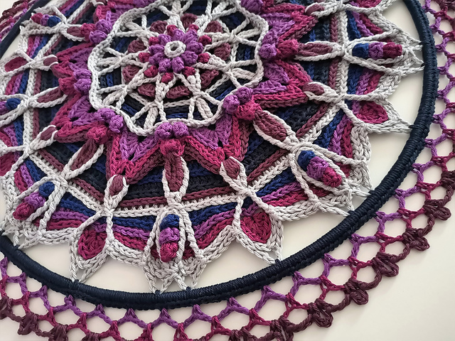 Ergahandmade: Crochet Mandala + Free Pattern