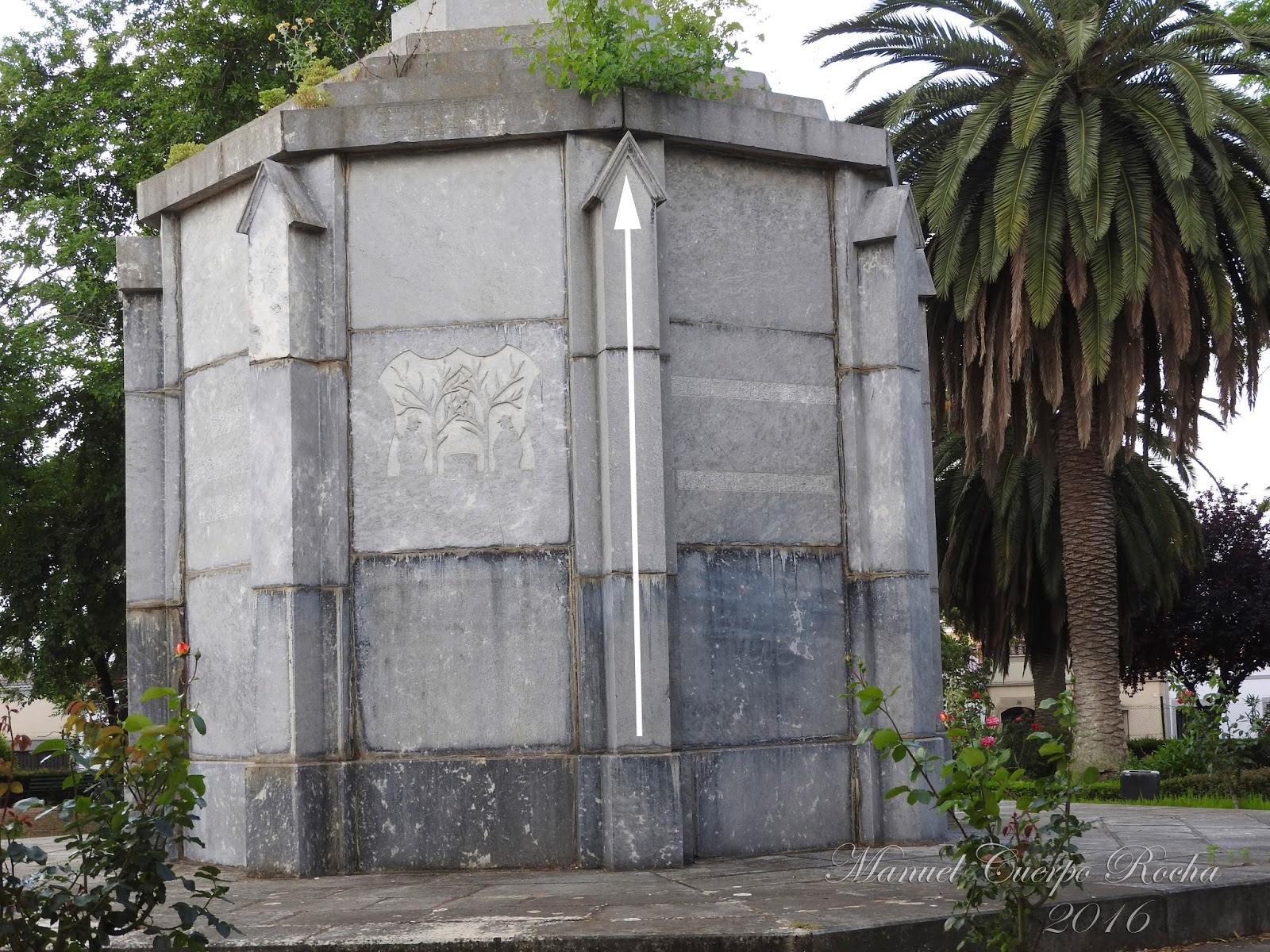 PARQUE MUNICIPAL DE MONTIJO: 4. PARQUE MUNICIPAL DE MONTIJO. CRUZ DE ...