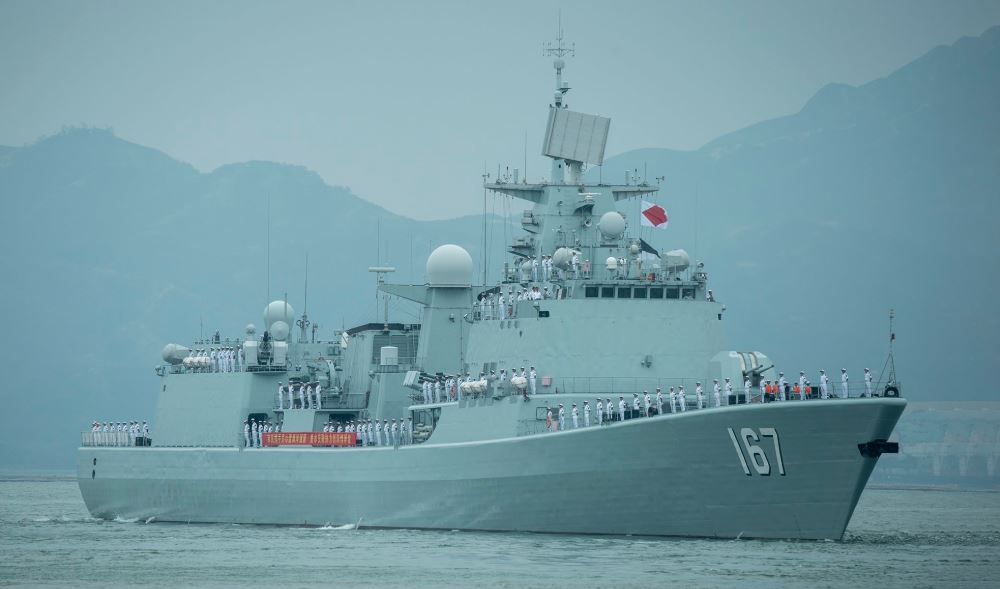 Military and Commercial Technology: Chinese Navy Type 051B destroyer ...