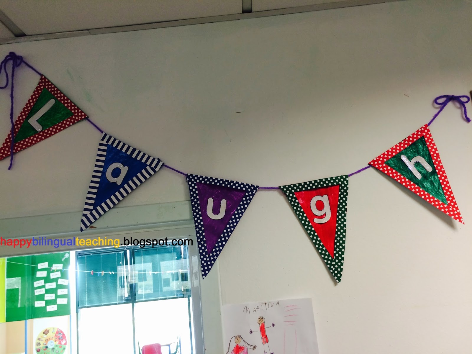 happy bilingual teaching: Banner Classroom Decor!!