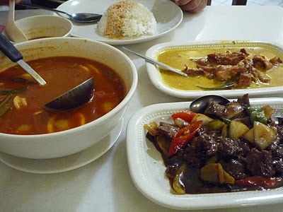 ...kita makan, makan, makan dan makan lagi!!: Homst TTDI