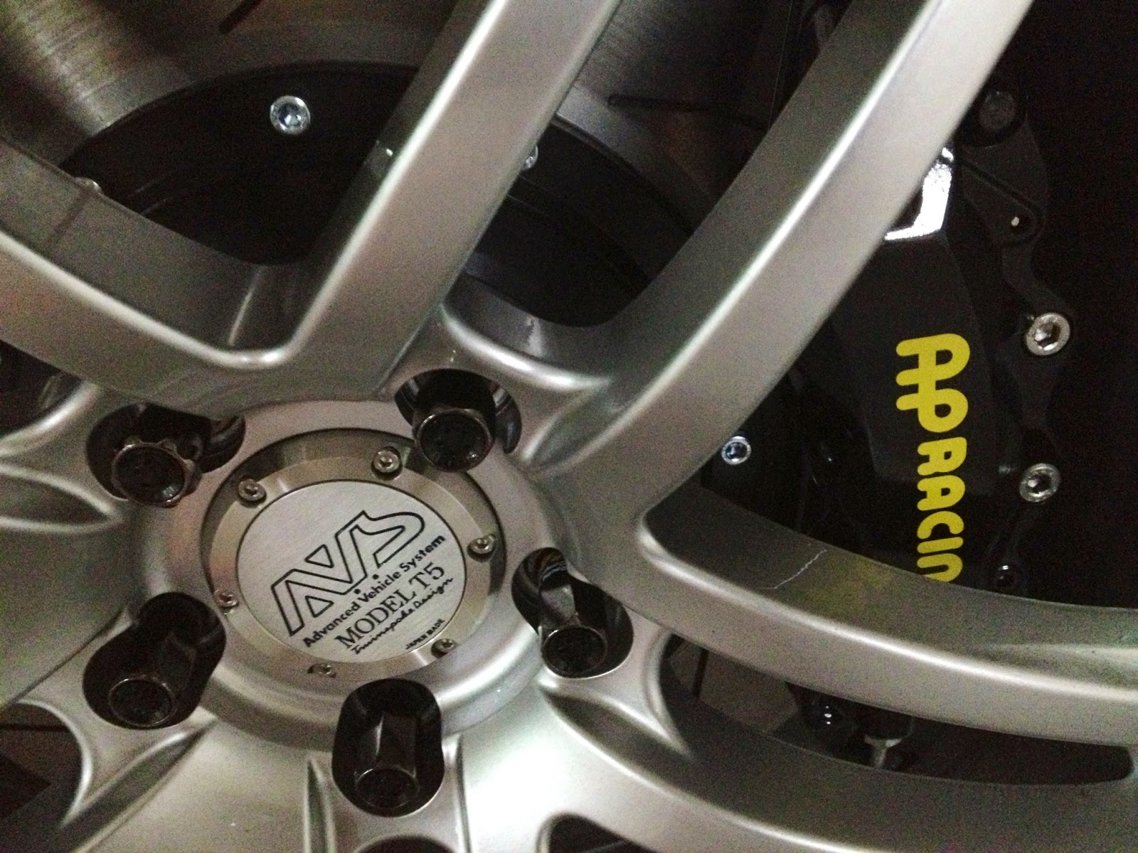 AP Racing CP 9040 Review