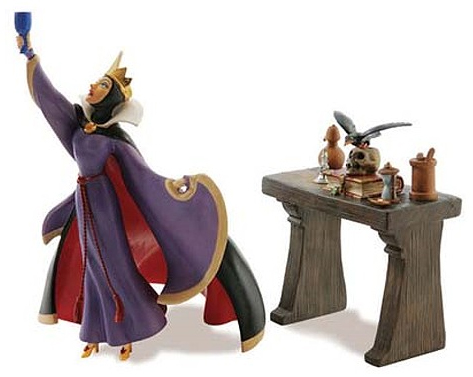 Filmic Light - Snow White Archive: WDCC Evil Queen and Raven Figurines ...