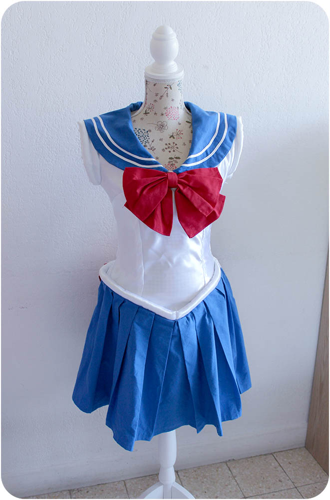 Camomille et ses aiguilles...: Robe de Sailor Moon