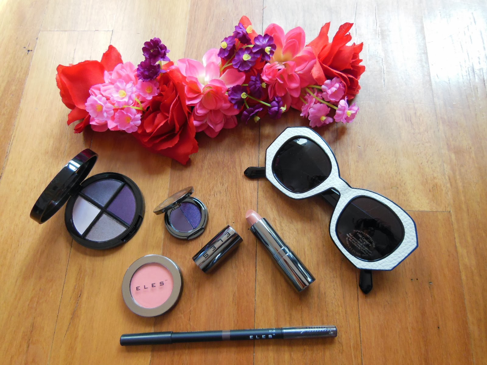 Product Review: ELES Mineral Makeup Signature Shadow Quad in Debutante ...