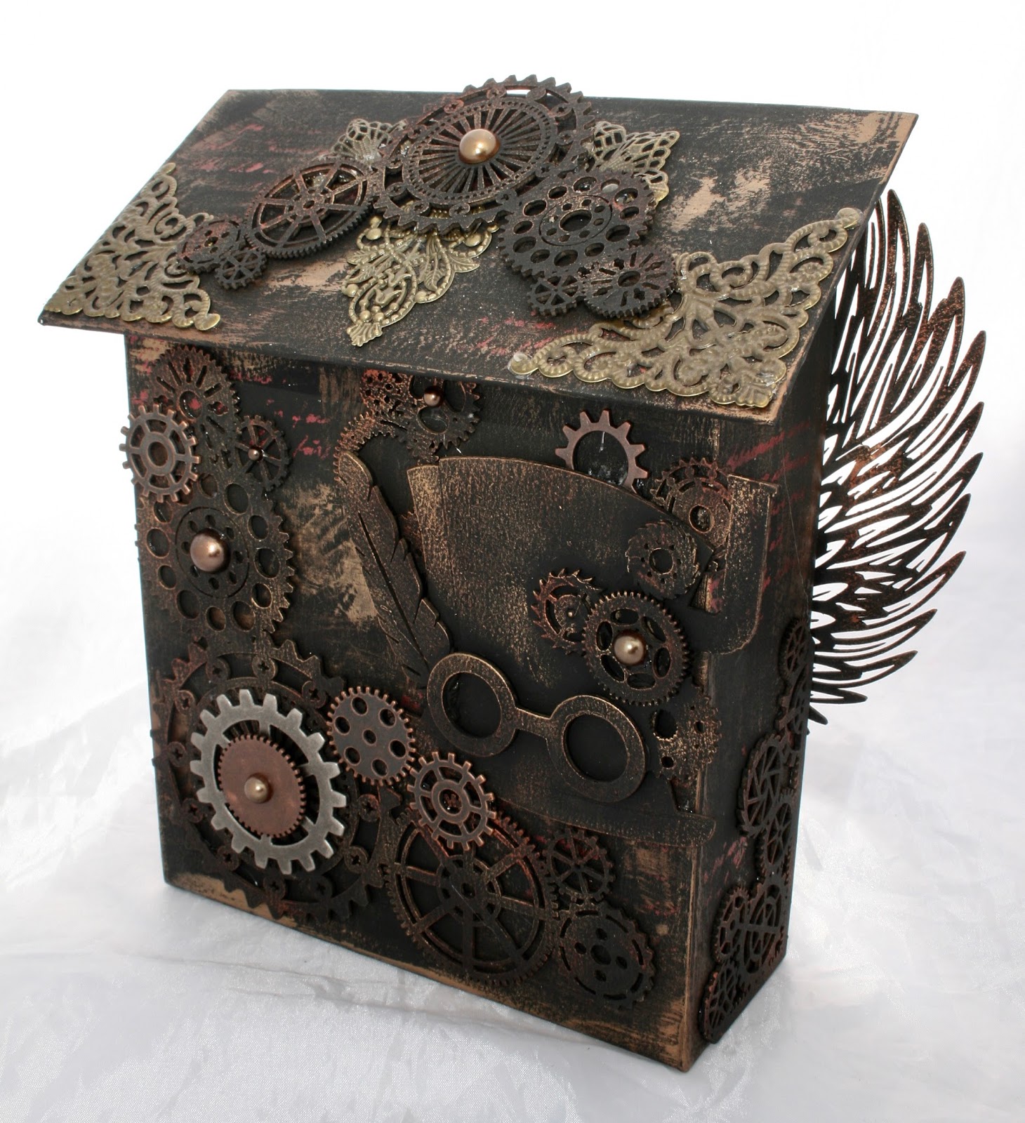 my little creative place: Steampunk Mailbox