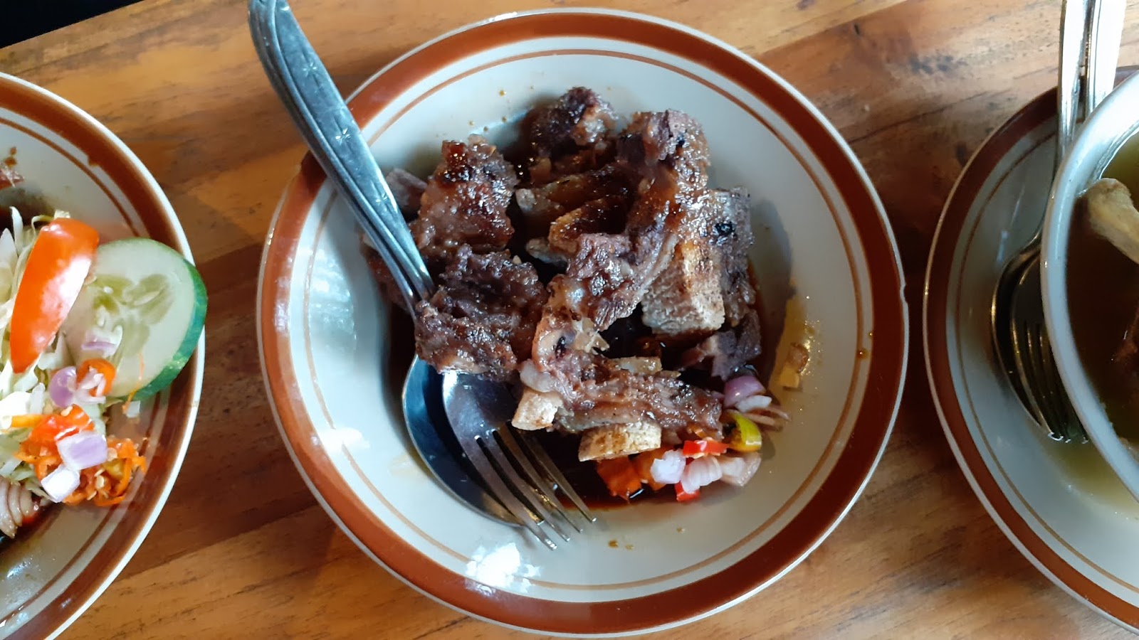 Tempat Wisata Kuliner Murah dan Bikin Nagih di Yogya “Warung Sop dan ...