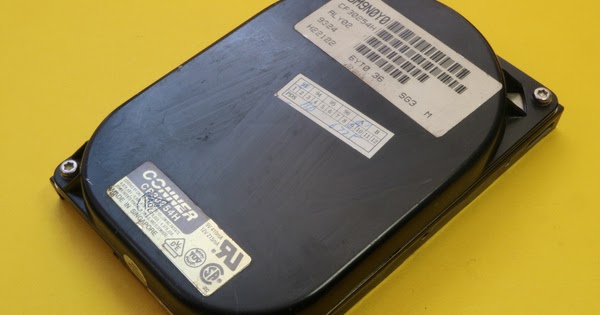 BugWorkShop - 甲蟲工作室: Conner（康諾）CP30254H 250MB 硬碟機（Hard Disk Drive）- 介紹（一）