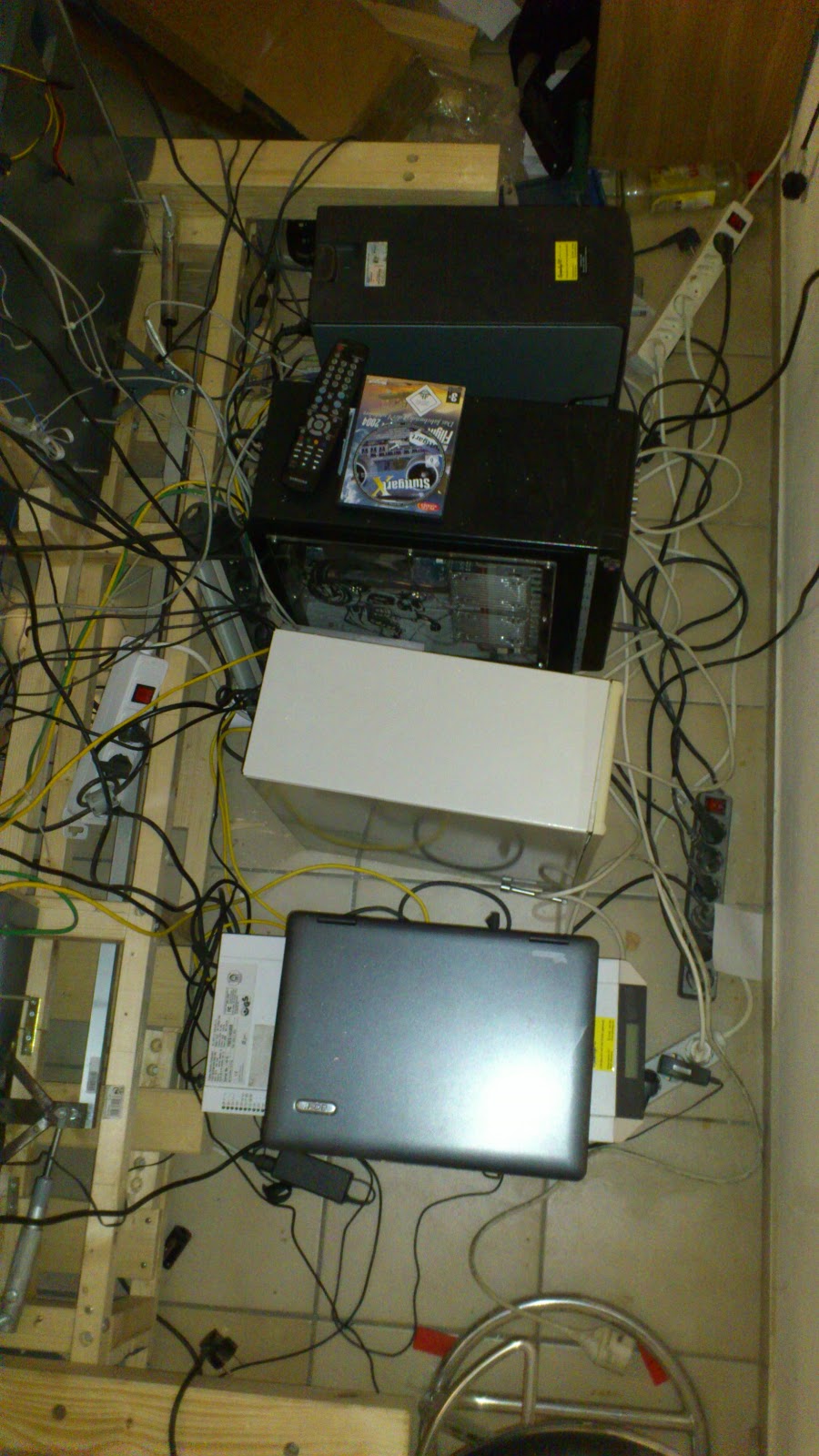 Boeing 737-800NG Fullsize Homecockpit: PC- Rack Finish and Run