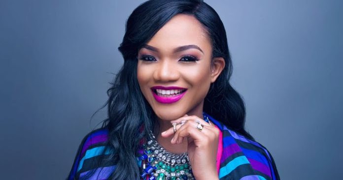 MUSIC AND CHRONOLOGY OF MUSICAL EVENTS: ADA EHI IS WAXING AS AN ...