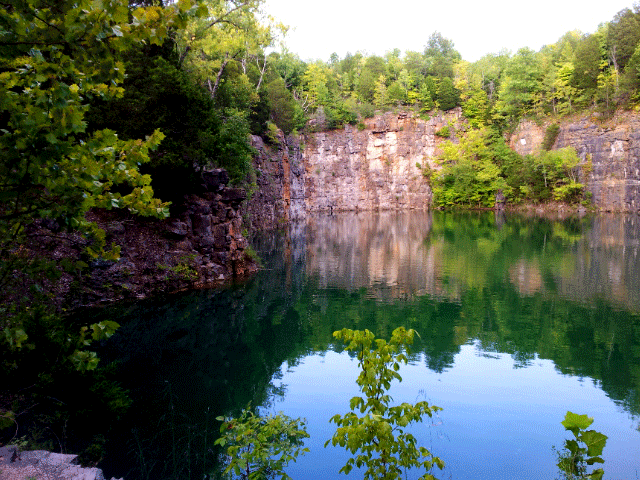 me, the wind, & the sweet hills of tennessee: friday rock quarry ride