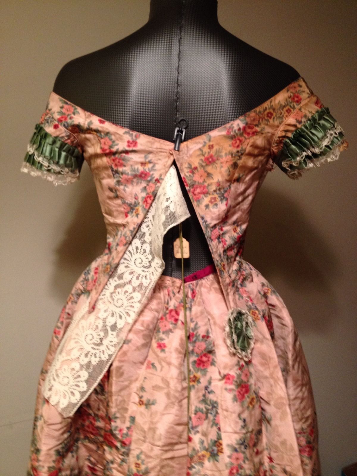 All The Pretty Dresses: Victorian Fancy Dress