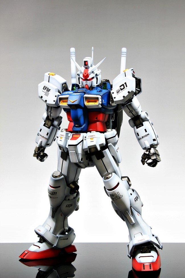 GUNDAM GUY: PG 1/60 RX-78 GP01 Gundam GP01/Fb - Painted Build