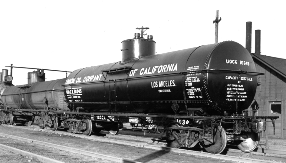 Modeling The SP Adding A Union Oil Tank Car modeling-the-sp-adding-a-union-oil-tank-car