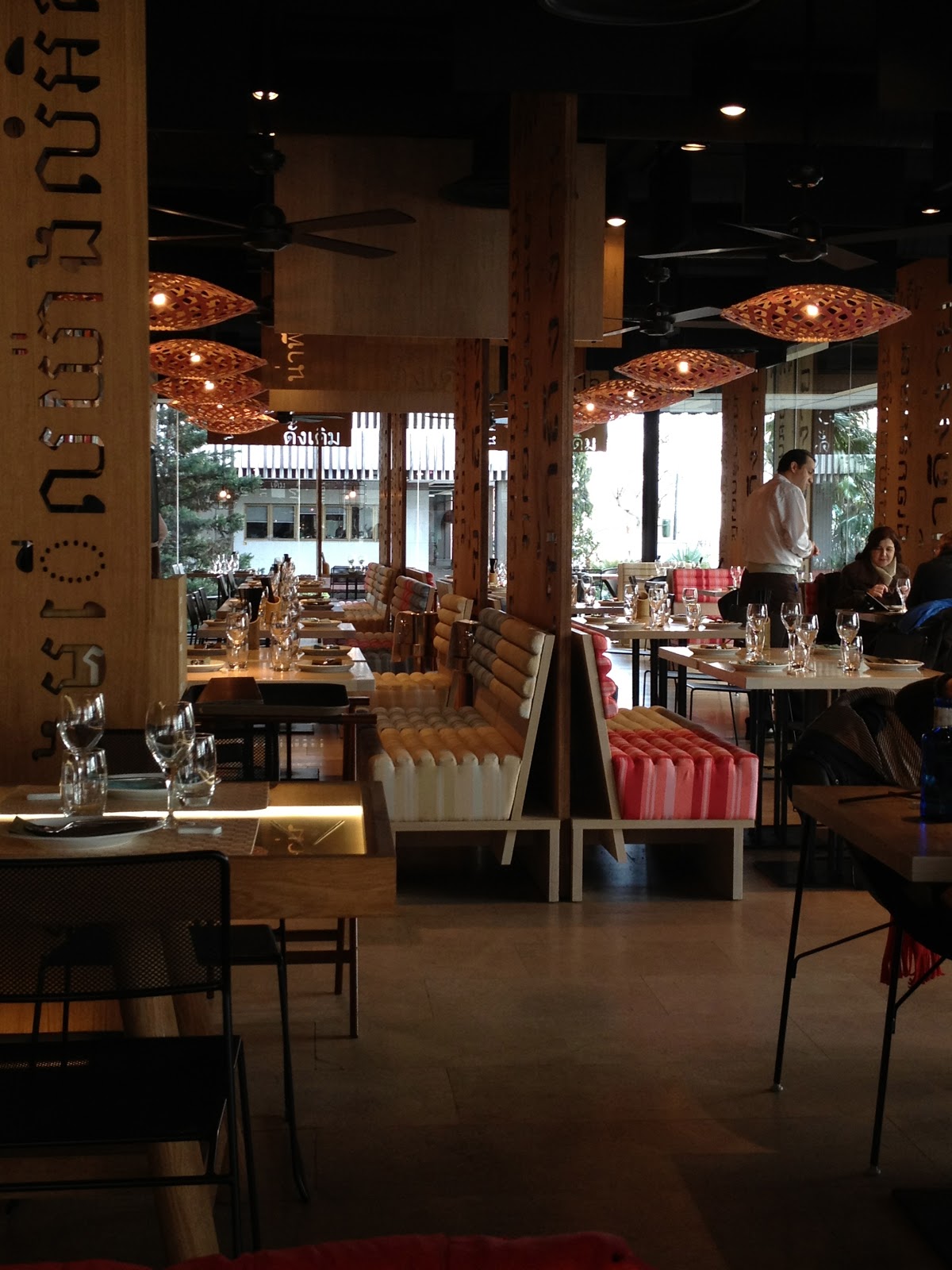 Talleres, Retiros y #Creceviajando Flyingbroom: Restaurante LAH¡ - Madrid