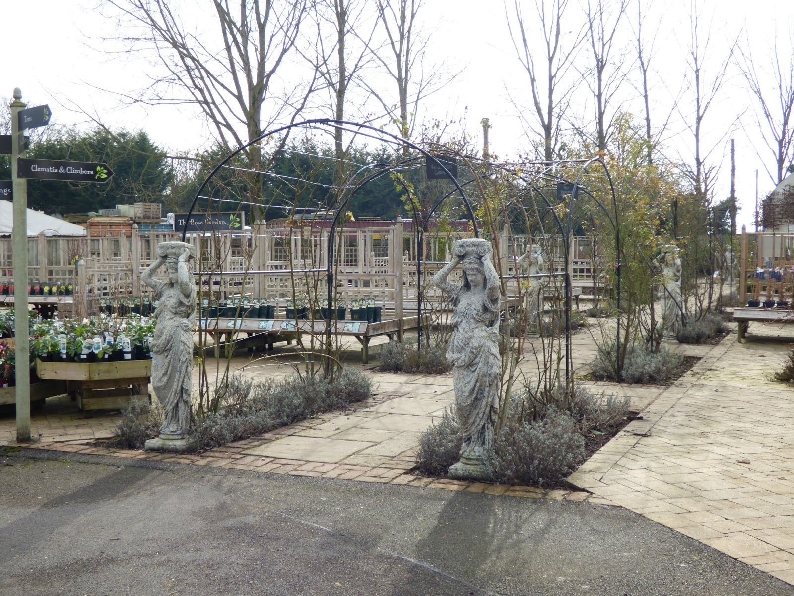 Chez Maximka: Visiting Burford garden centre