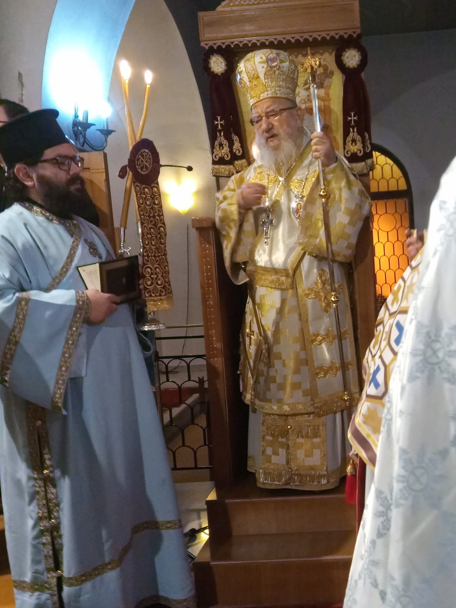 ΙΕΡΟΣ ΝΑΟΣ ΑΓΙΟΥ ΓΡΗΓΟΡΙΟΥ ΘΕΟΛΟΓΟΥ ΑΓΡΙΝΙΟΥ