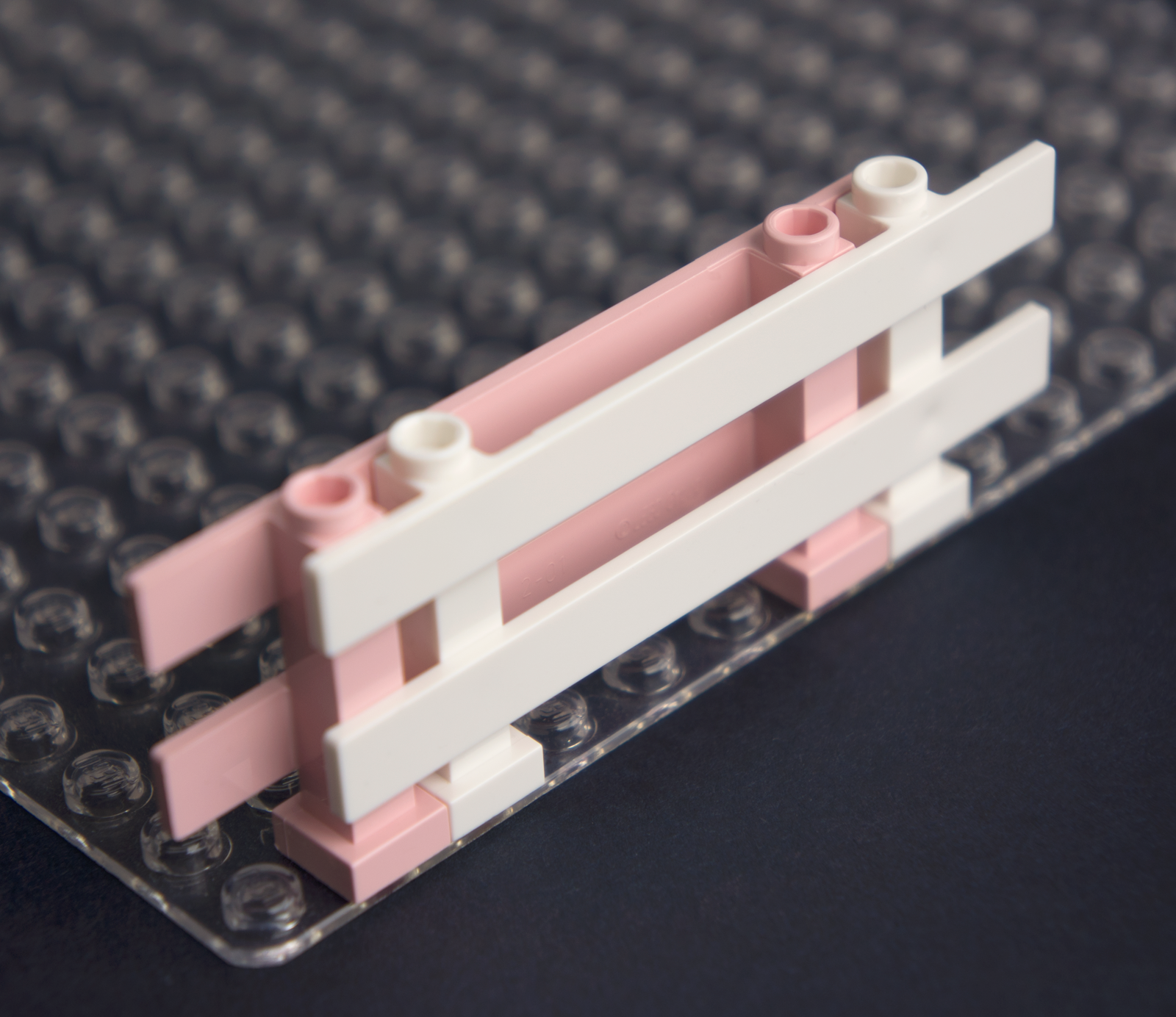 Don't fence me fence in | New Elementary: LEGO® parts, sets and techniques